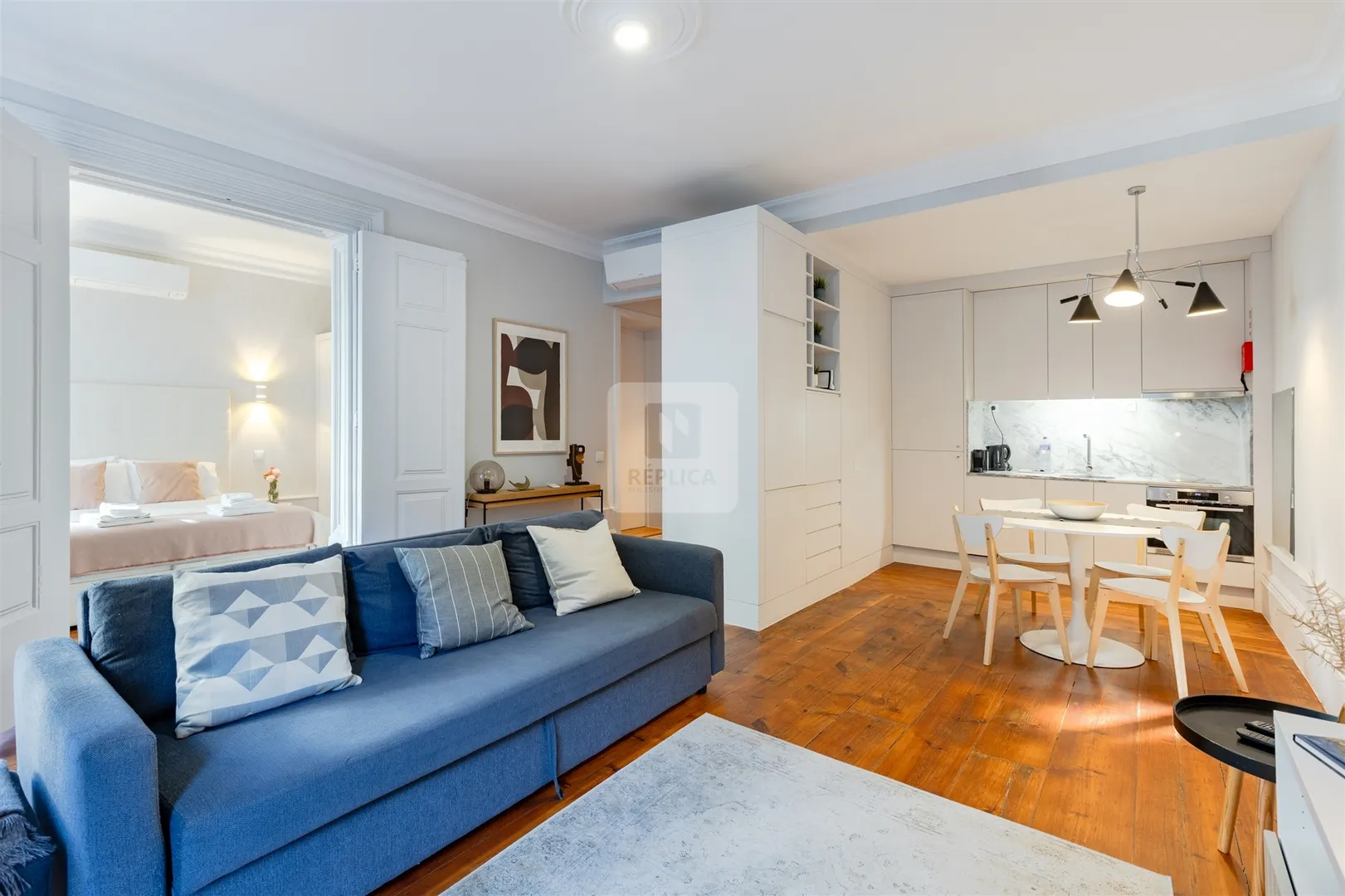 Furnished 1-bedroom apartment in the Palácio dos Príncipes in Cedofeita - Réplica - Real Estate ...